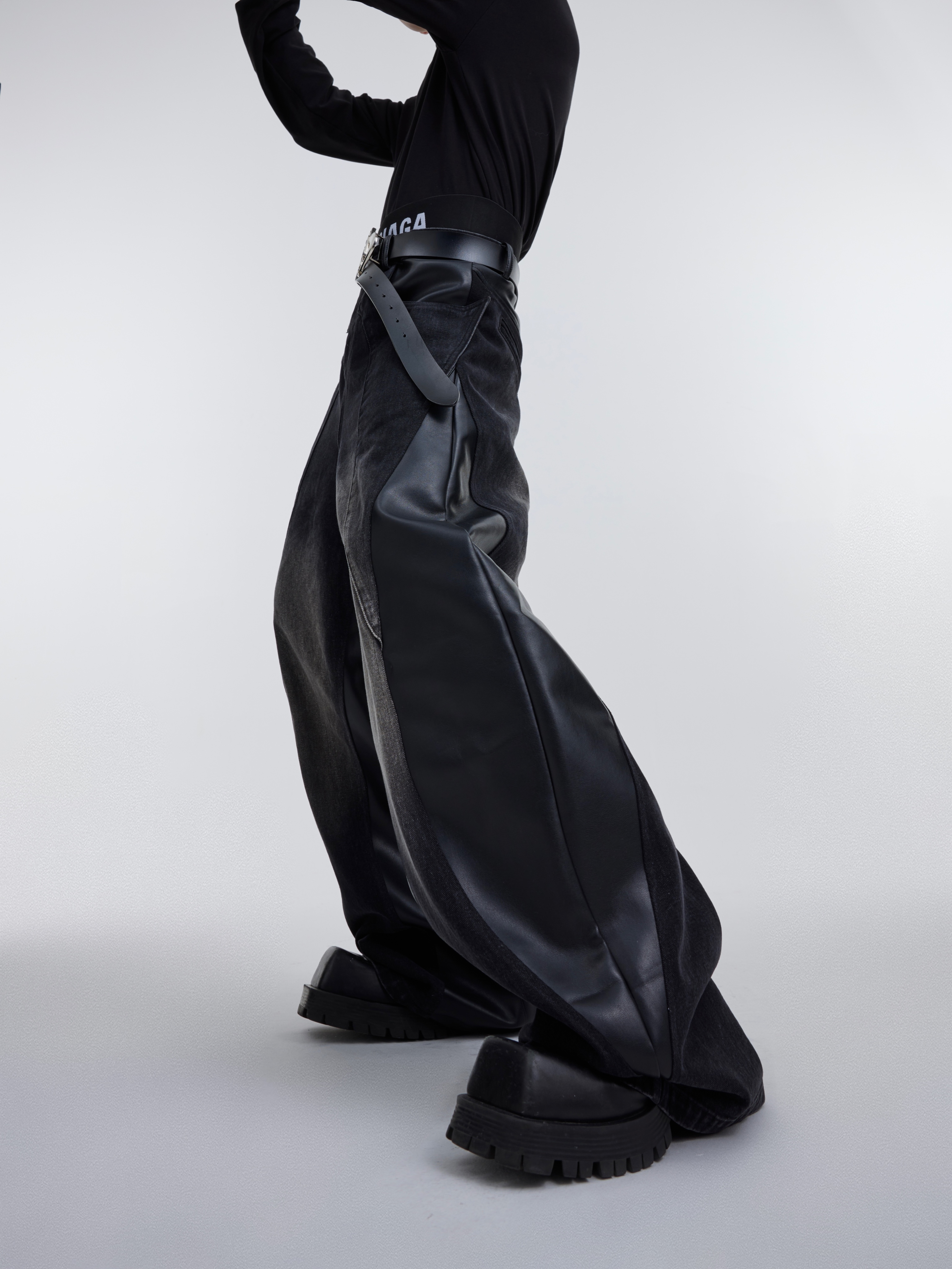 Opium Vintage Jeans- Fūga Studios